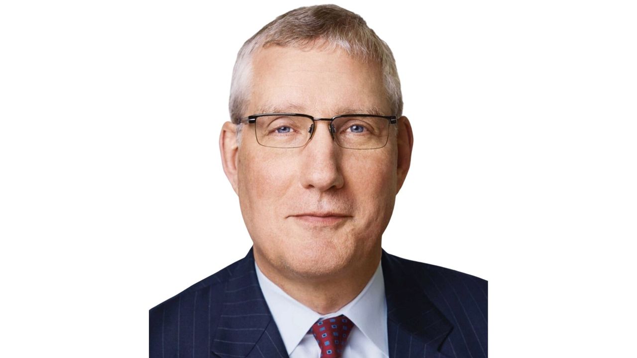 R&Q unveils former AIG exec as non-exec chair | Bermuda Re
